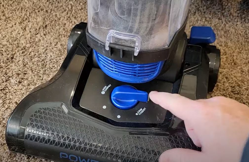 Bissell Cleanview Vs Eureka Powerspeed: Which Is Better?