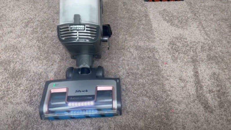 Shark AZ2002 vs Shark AZ1810: My Complete Comparison!