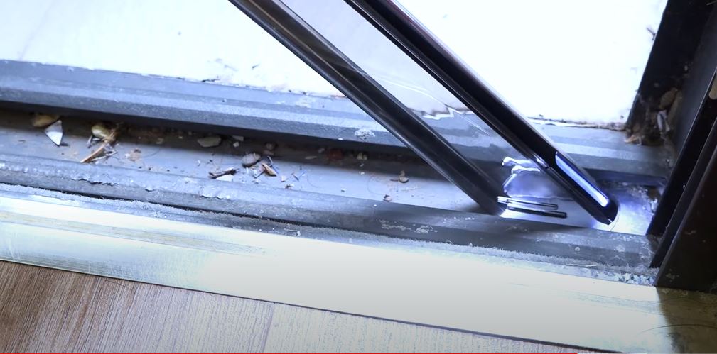 Xiaomi Dreame T30 vs Dyson V15: A Detailed Comparision